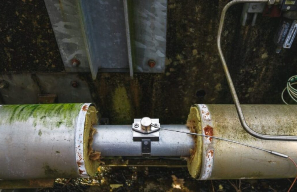 Continuous On-Stream Wall Thickness Monitoring in Refinery