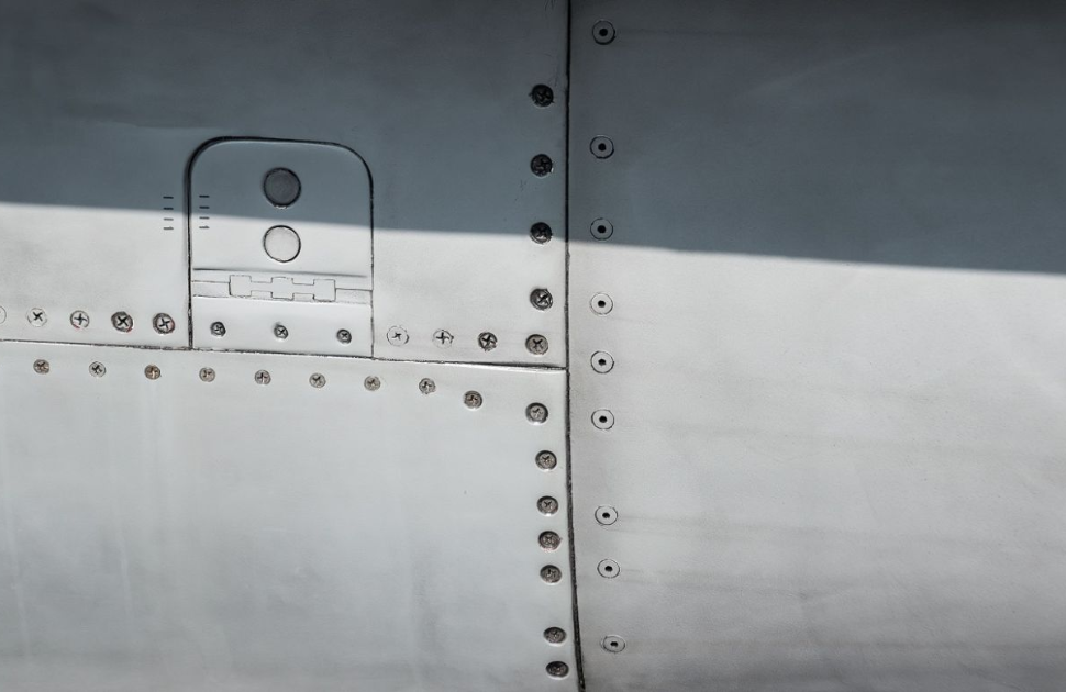 Manual Scanning of Fastener & Bolt Holes Using ECT